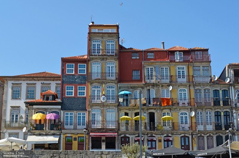 Visit Portugal - Porto's Beautiful & Unique Buildings. Photos by Suzy Dias