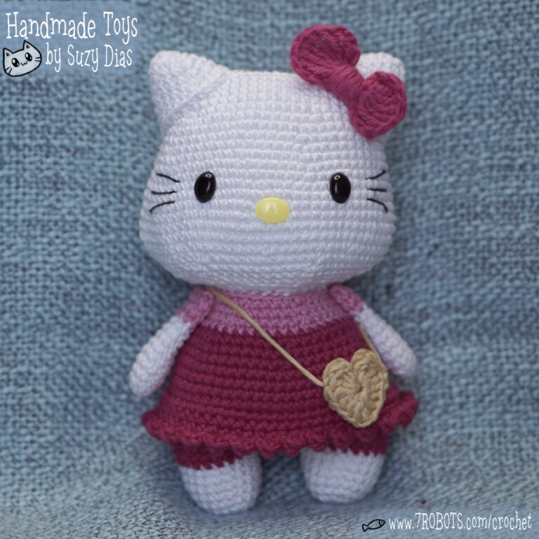 Crochet Hello Kitty Handmade Plushies by Suzy Dias